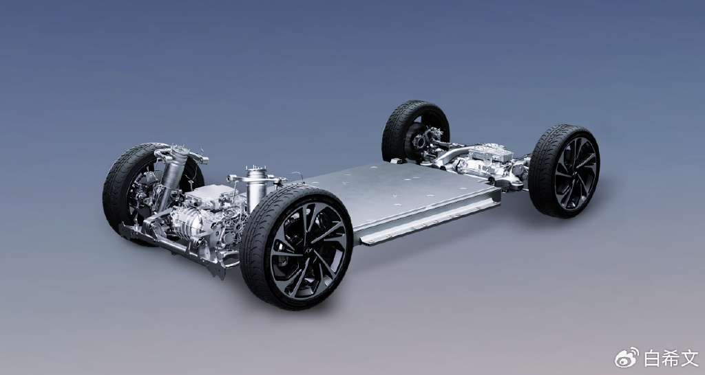 又一款“半价理想L8”亮相车展，5小时订单破万-新浪汽车