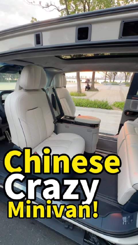 Crazy Minivan in China🚘震撼老外的国产车|新车资讯|汽车视频|新能源_新浪新闻