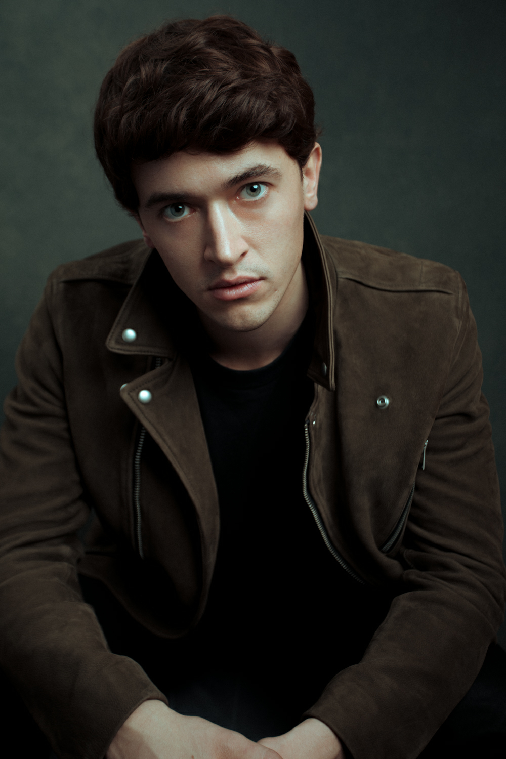 《饥饿游戏》系列前传《鸣鸟与蛇的歌谣》男主确定——Tom