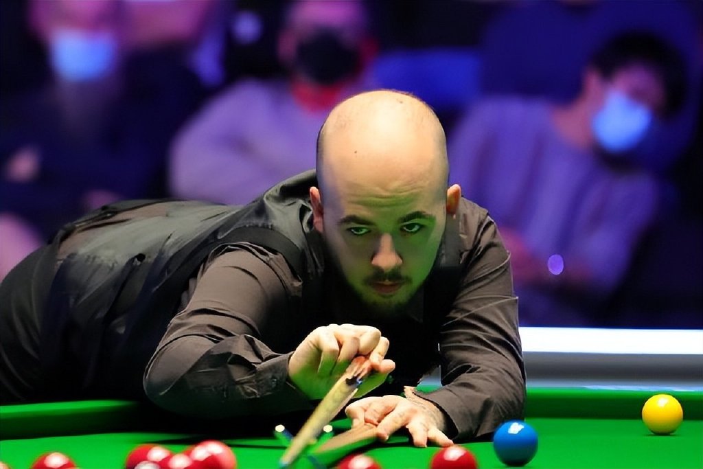 3-4！斯诺克连爆冷门：卫冕冠军一轮游，46岁世界冠军也无缘正赛