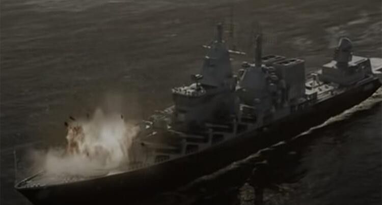 莫斯科号巡洋舰爆炸起火，却没立即沉没，真是被导弹击中了吗？|莫斯科|巡洋舰|舰船_新浪新闻