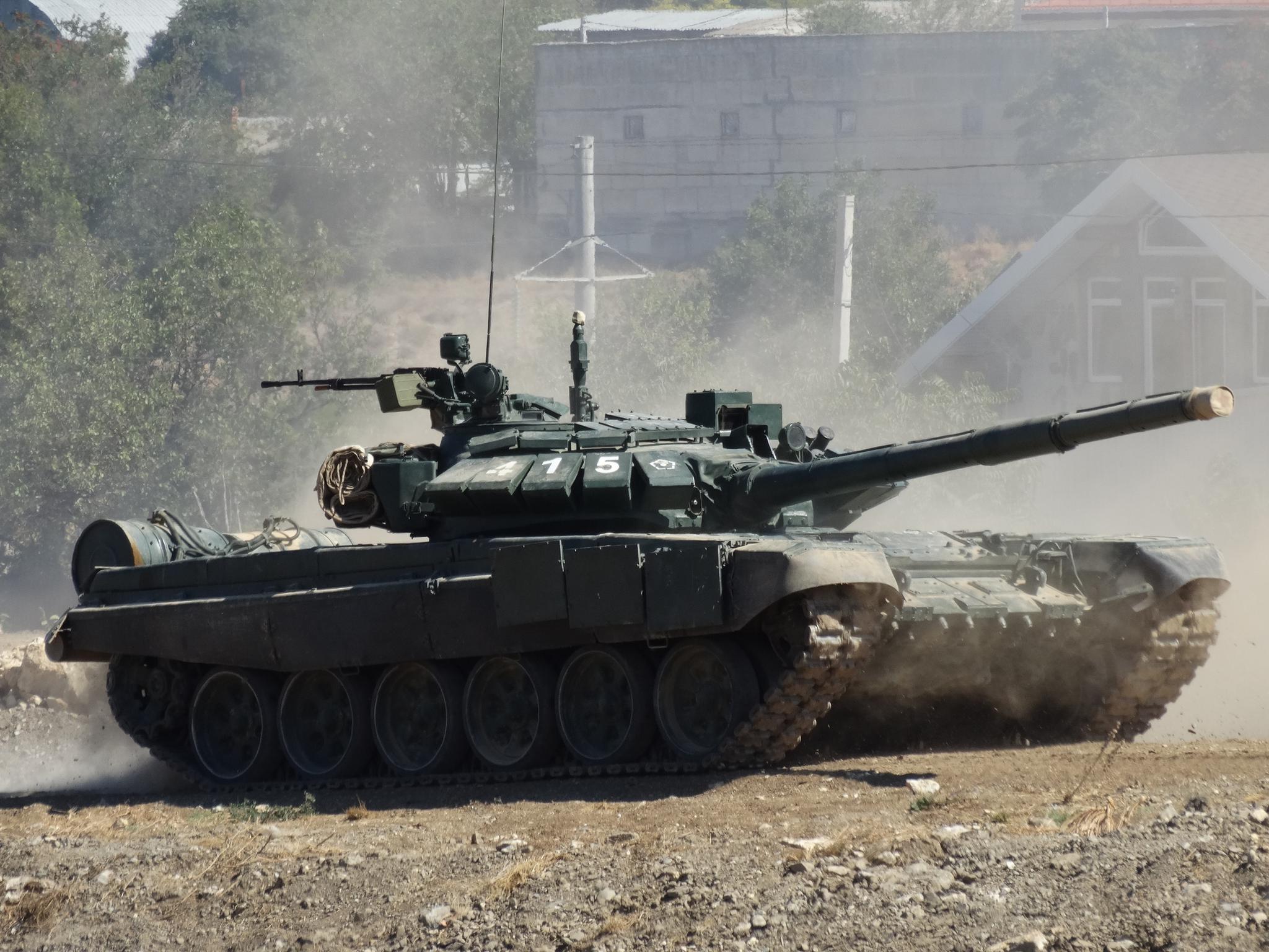 俄罗斯黑海舰队126个独立海岸防卫旅T-72b3部署在塞瓦斯托波尔