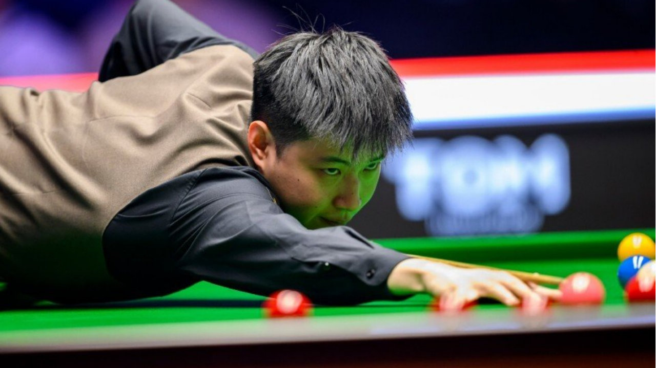 全场轰5杆50+！赵心童四连鞭6-2轻松晋级，跻身大师赛八强|加里威尔逊|斯诺克大师赛|斯诺克世锦赛|斯诺克赛事|巴里·霍金斯_新浪新闻