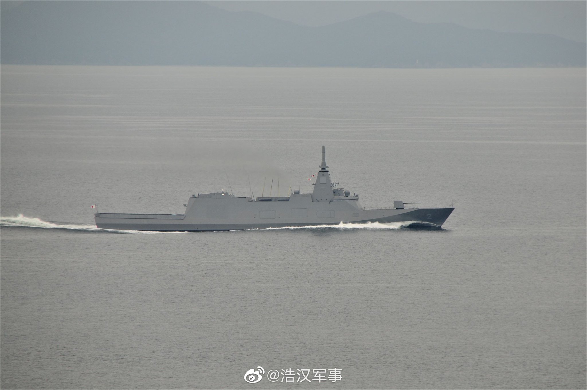 近日日本海上自卫队年度多用途护卫舰（30FFM）熊本号再次海试__财经头条