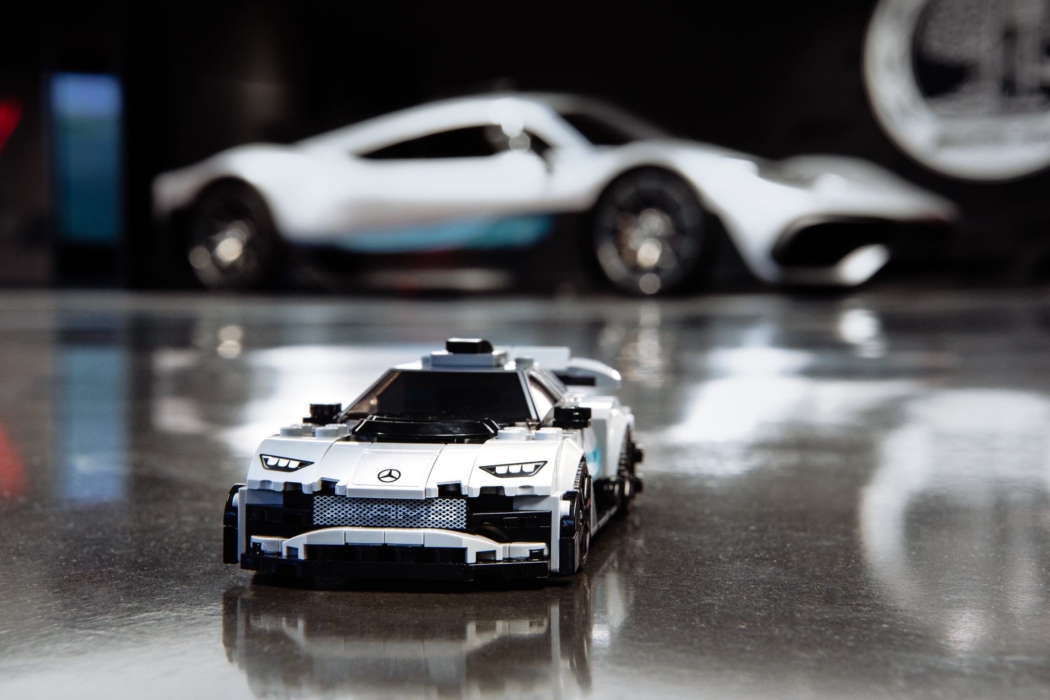 乐高要上梅赛德斯F1 W12和梅赛德斯AMG ONE了__财经头条