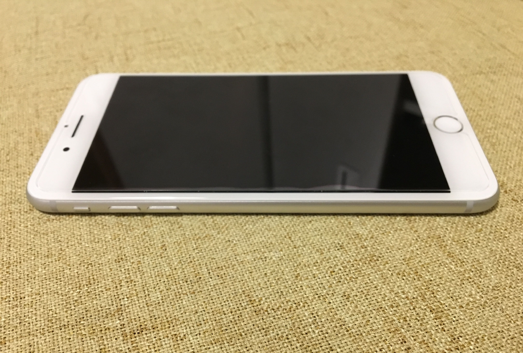 苹果8P升完iOS15.5，可以“养老”了吗？用过iOS16你就明白了__财经头条