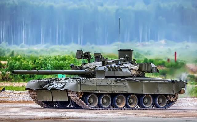 T80坦克为抵御严寒而生，拥有燃气轮机，被用于俄乌冲突