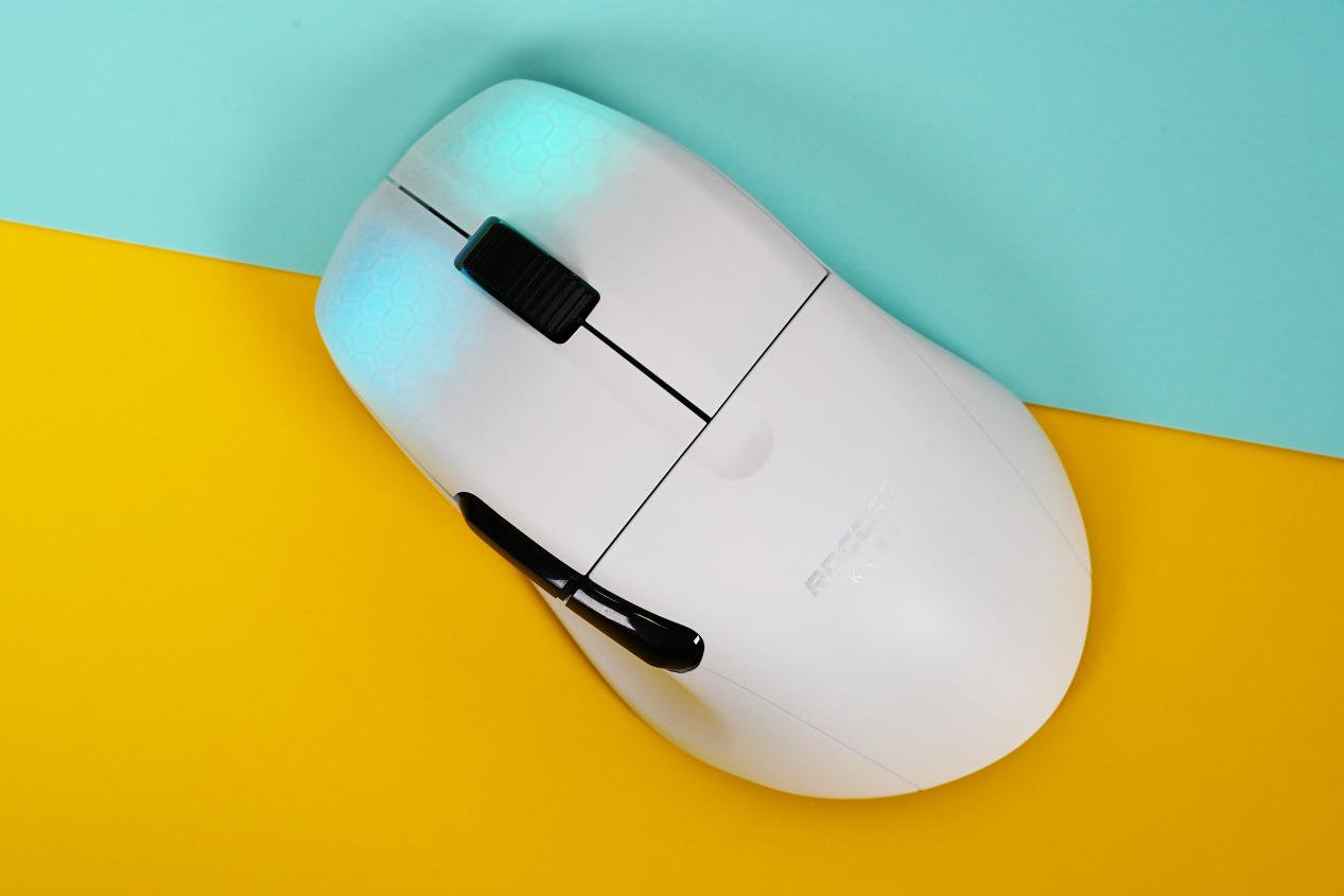 冰豹Kone Pro AIR无线游戏鼠标体验：再也不需要找官方催更了__财经头条