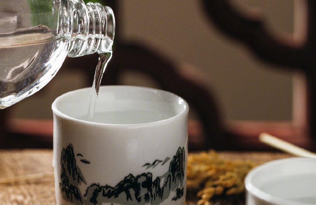 白酒“新国标”、噪声污染防治……这些新规6月起正式实施__财经头条