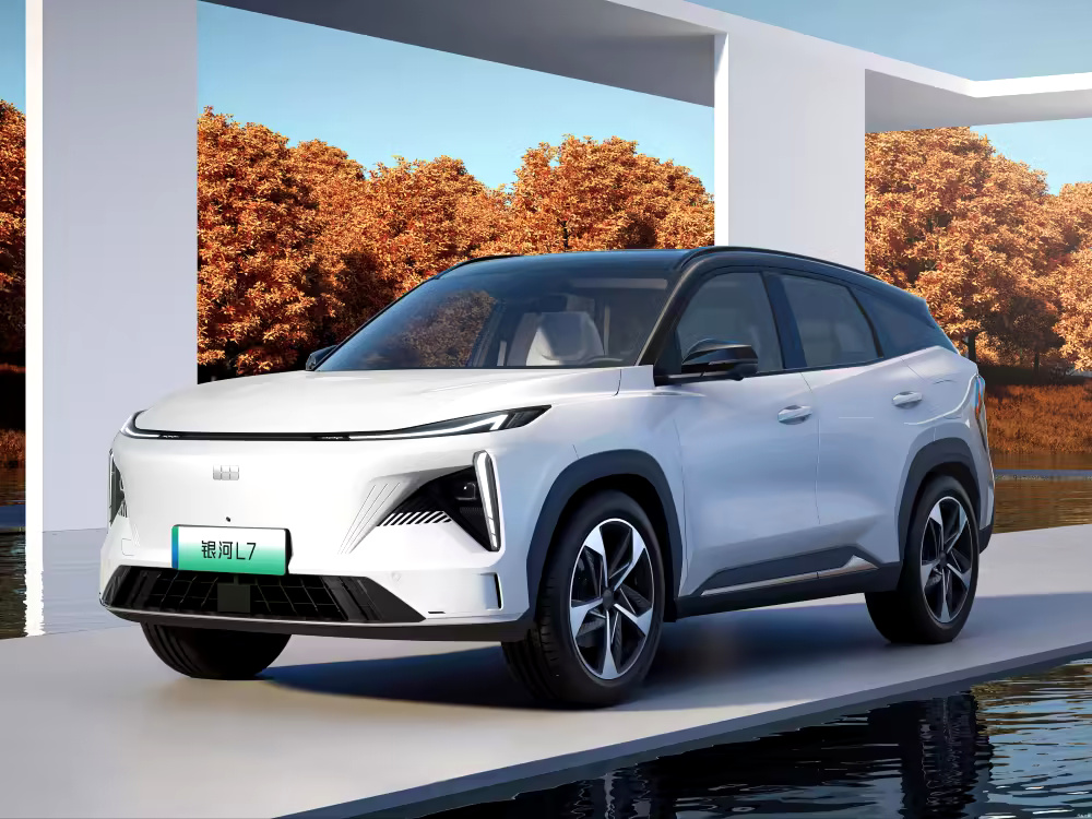 吉利银河L7大战星途瑶光 谁才是中高级SUV扛把子？-新浪汽车