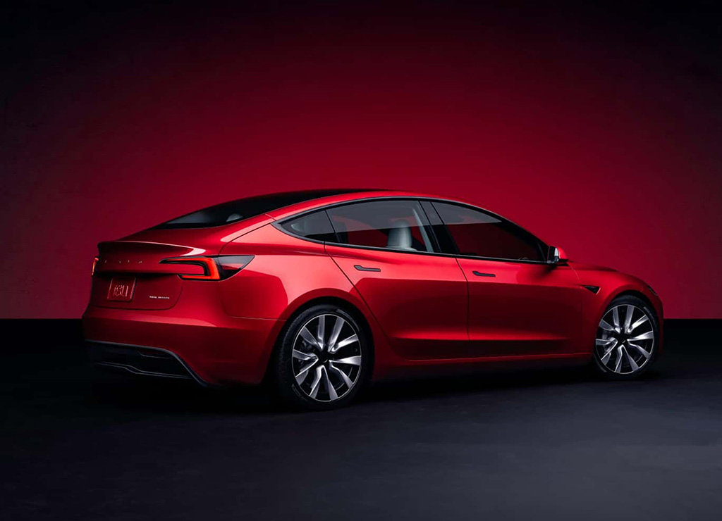 新款特斯拉Model 3焕新版内饰实拍 新理念挺香-新浪汽车