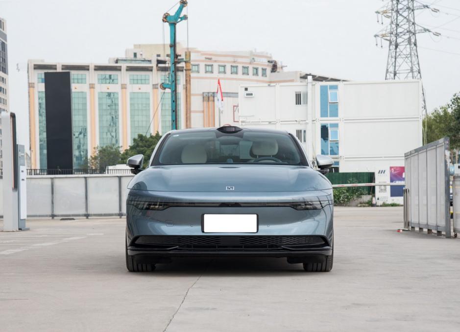 加配不加价，极氪007后驱增强版，价格下探，配置升级-新浪汽车