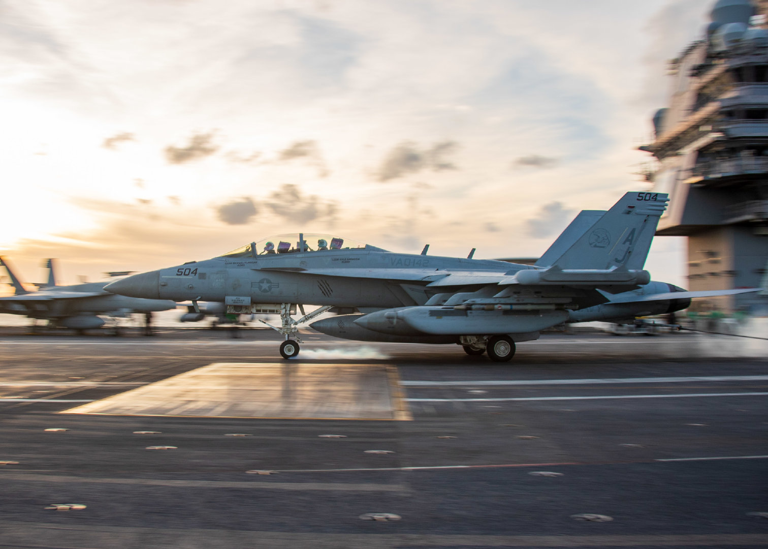 CVN 78代表了美国海军在全球范围内投送力量的能力的一代飞跃