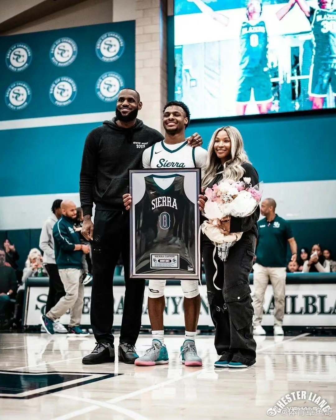 nba全明星投票第二轮，依旧是票王詹姆斯 理的新发型，可还满意？