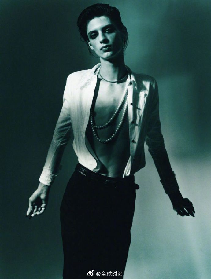SSAW Magazine F/W 2021 性感冷冽的YSL服饰专题……__财经头条