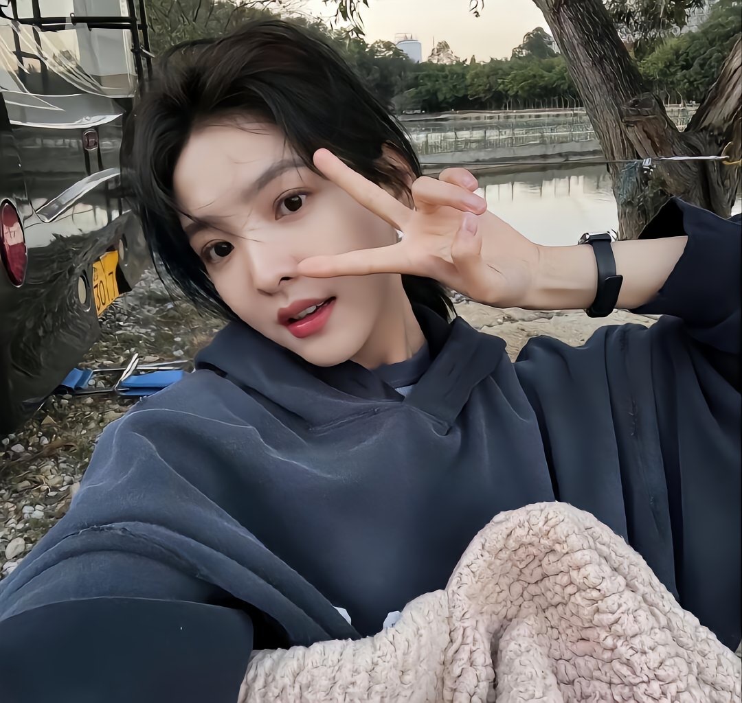 zrn楠楠子晚安！好梦！__财经头条