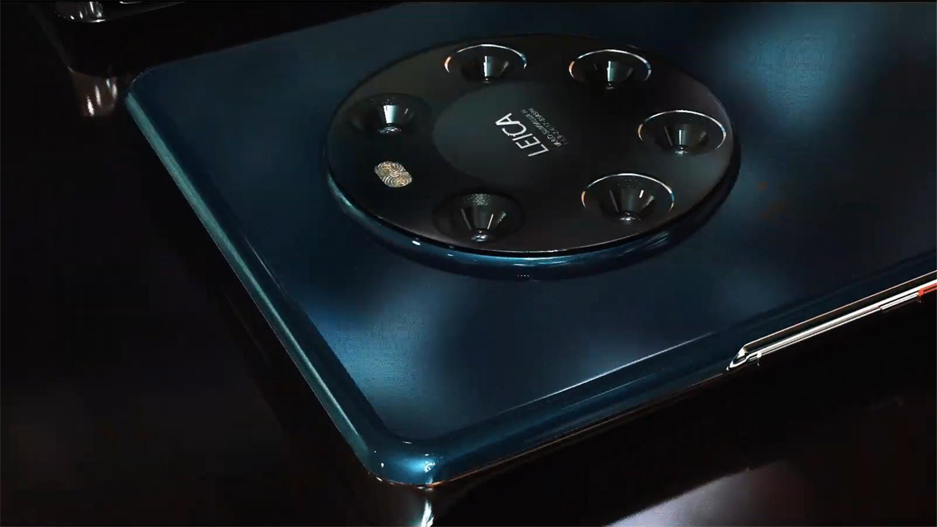 华为Mate50Pro概念图：后置6摄支持裸眼3D，你相信是华为大招吗__财经头条