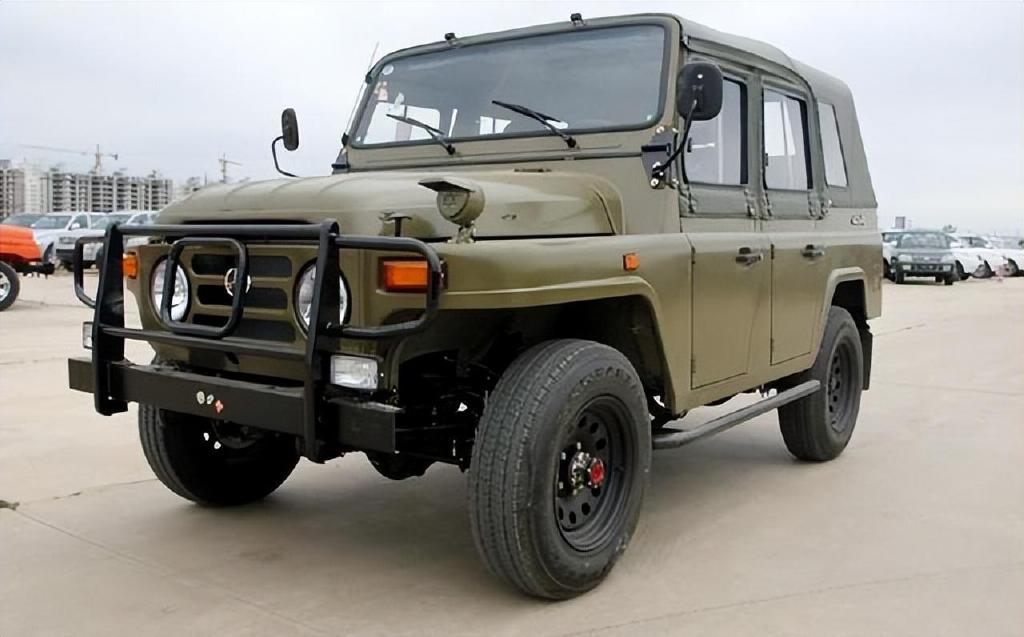 BJ212推新车：2.4T发动机匹配6速手动变速箱，起售价不到10万-新浪汽车