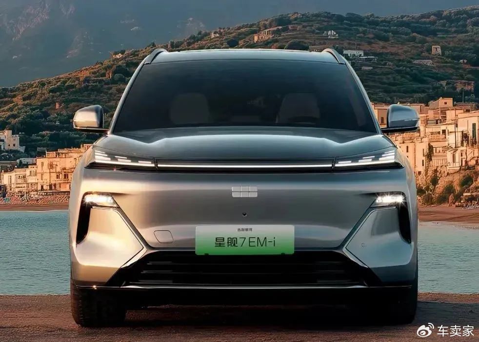 周销量出炉，吉利银河星舰7 EMi再夺插混SUV市场销量冠军-新浪汽车