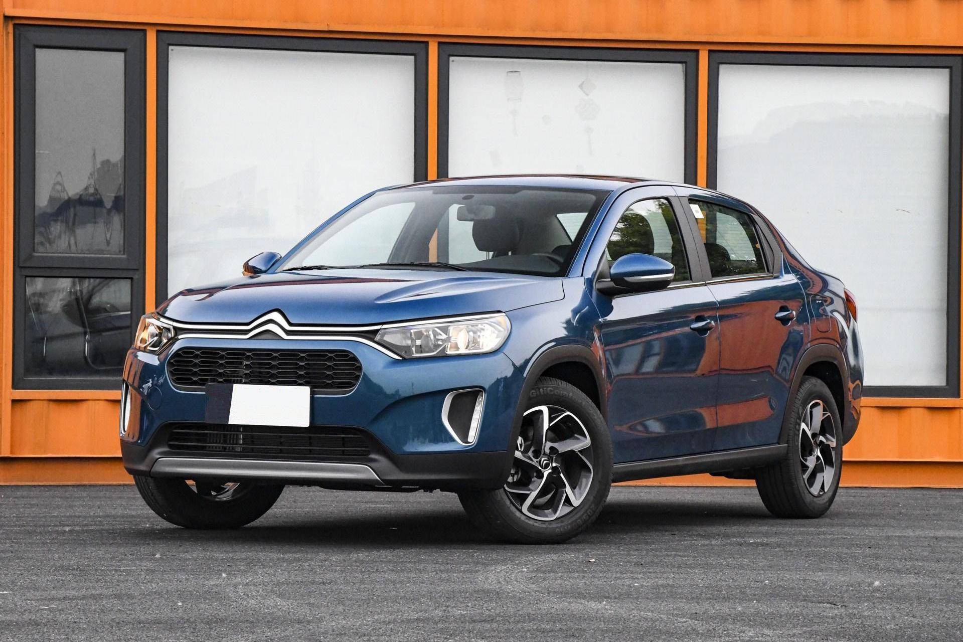 还能救一救？雪铁龙特供C3L，强烈的SUV跨界味道、1.2T+6速湿双-新浪汽车