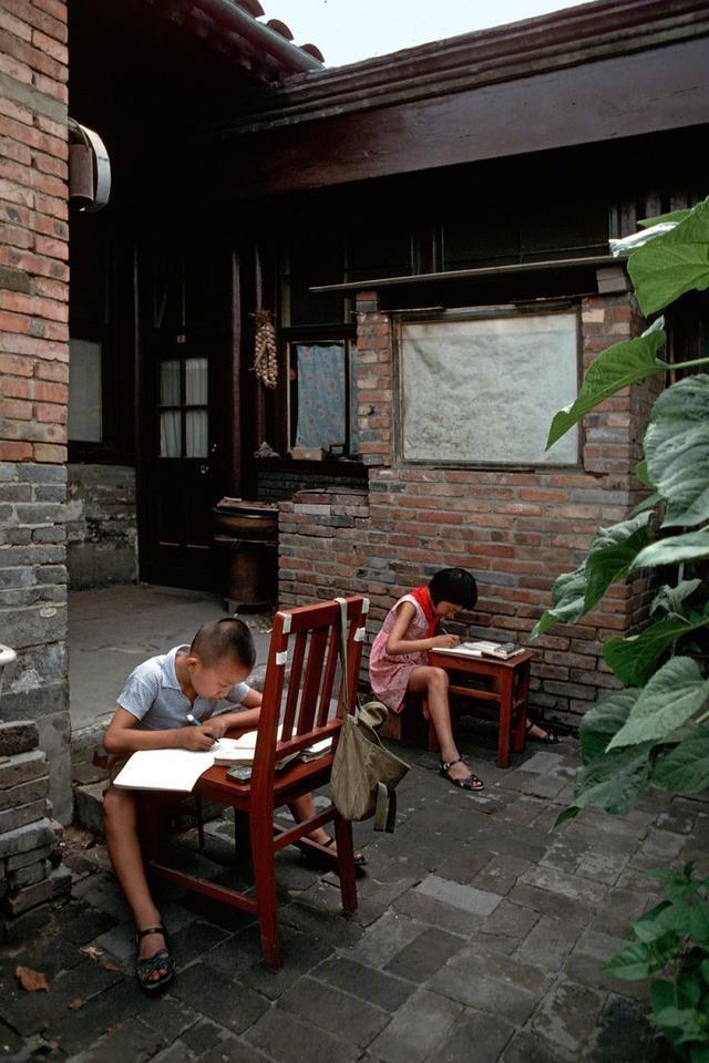 摄影师 比尔·霍克（Bill Hocker）……