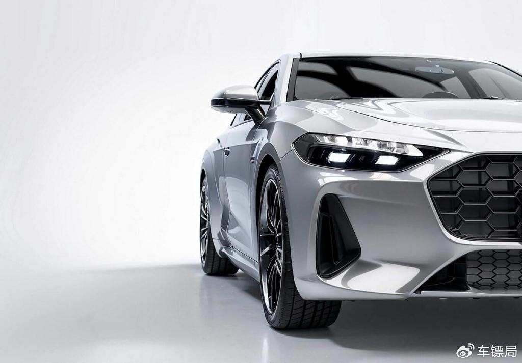 全新奥迪A4L实车渲染图曝光，外观向A7L靠拢，这颜值该打几分？-新浪汽车