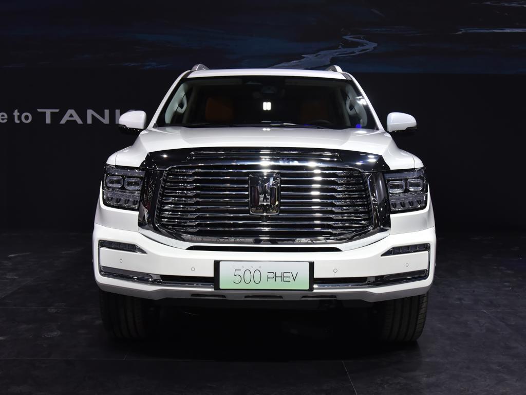 2022广州车展丨坦克500 PHEV长续航版本亮相 纯电续航100km+！-新浪汽车