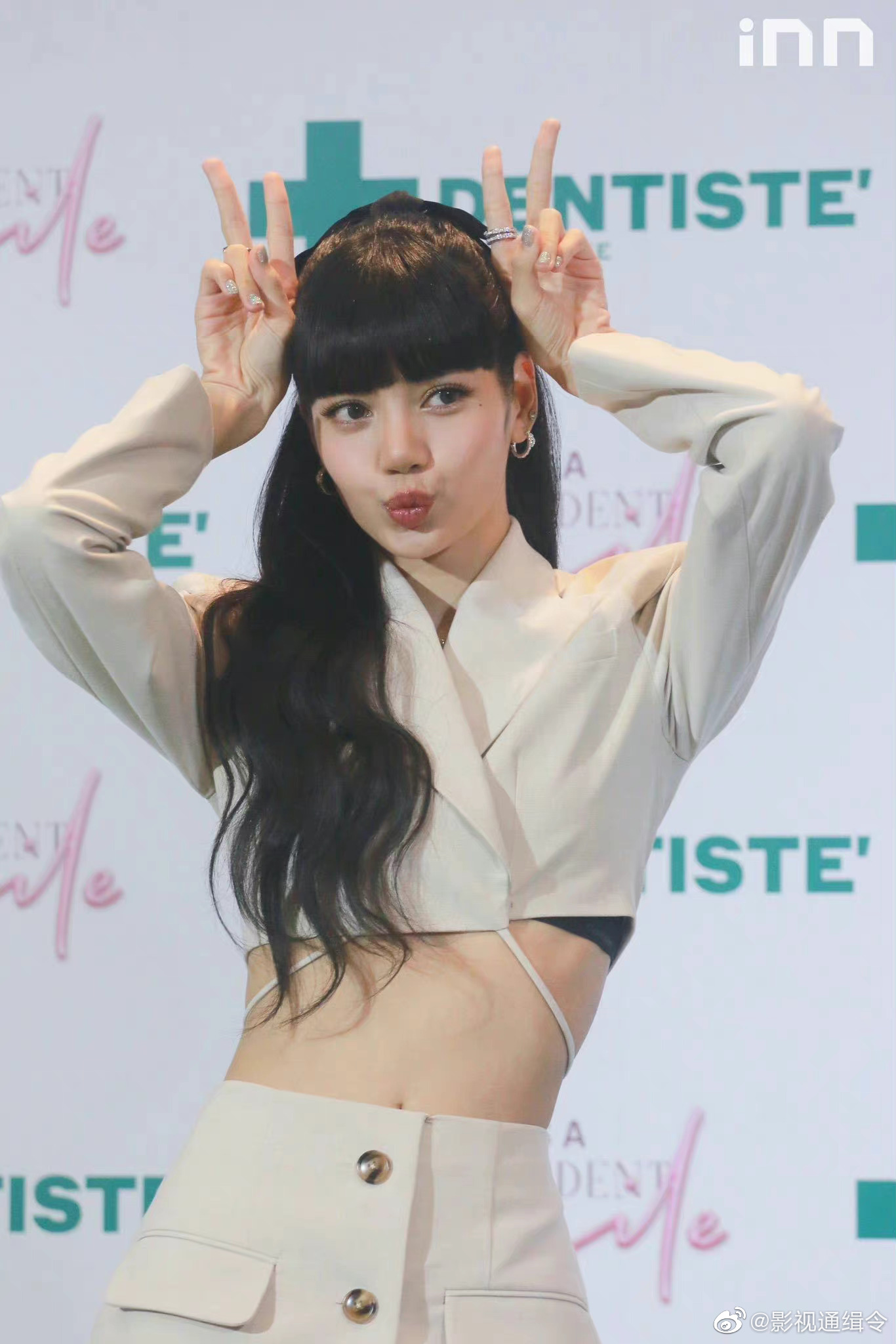 Lisa泰国见面会生图🈶️,身材好好啊!