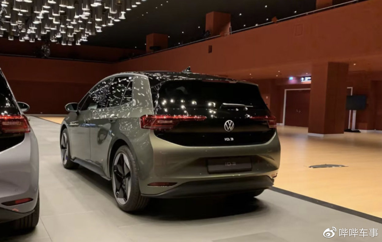全新改款大众ID3，续航加长到546Km，终于和比亚迪海豚拉开差距-新浪汽车