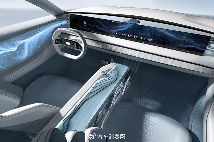 使劲卷！银河E8内饰曝光，45寸8K屏+高通8295-新浪汽车