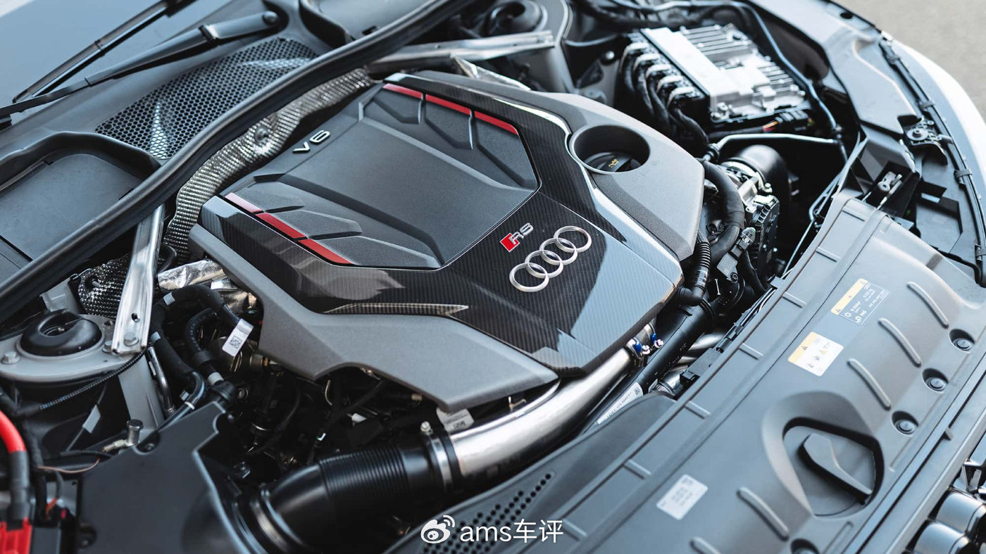 运动旅行车对决，奥迪RS4 Avant能赢BMW M3 Touring吗？-新浪汽车