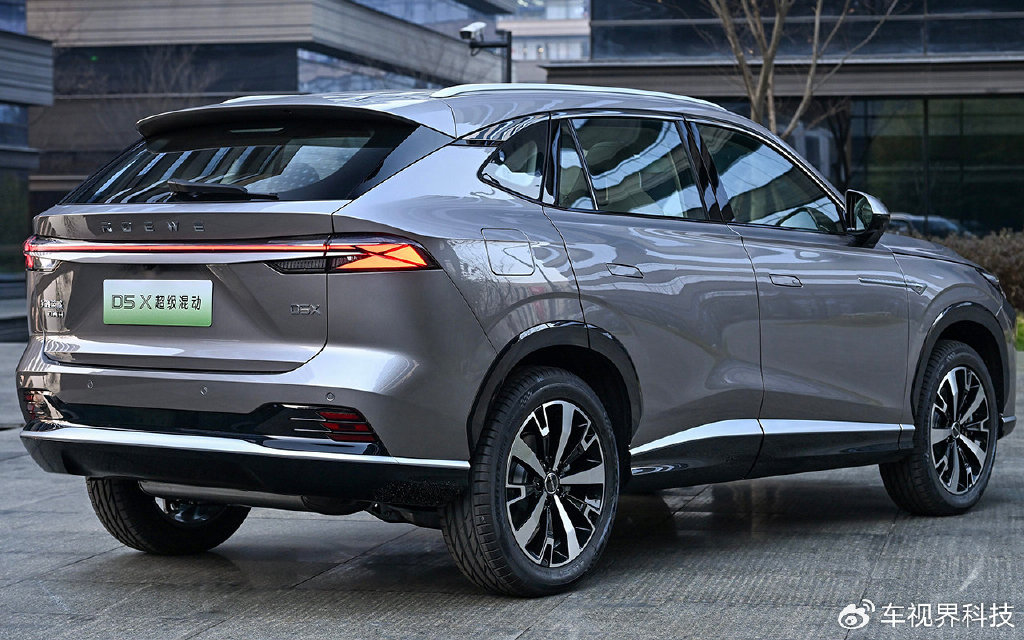 纯电续航135km的插混SUV 荣威D5X DMH上市限时10.98万起-新浪汽车