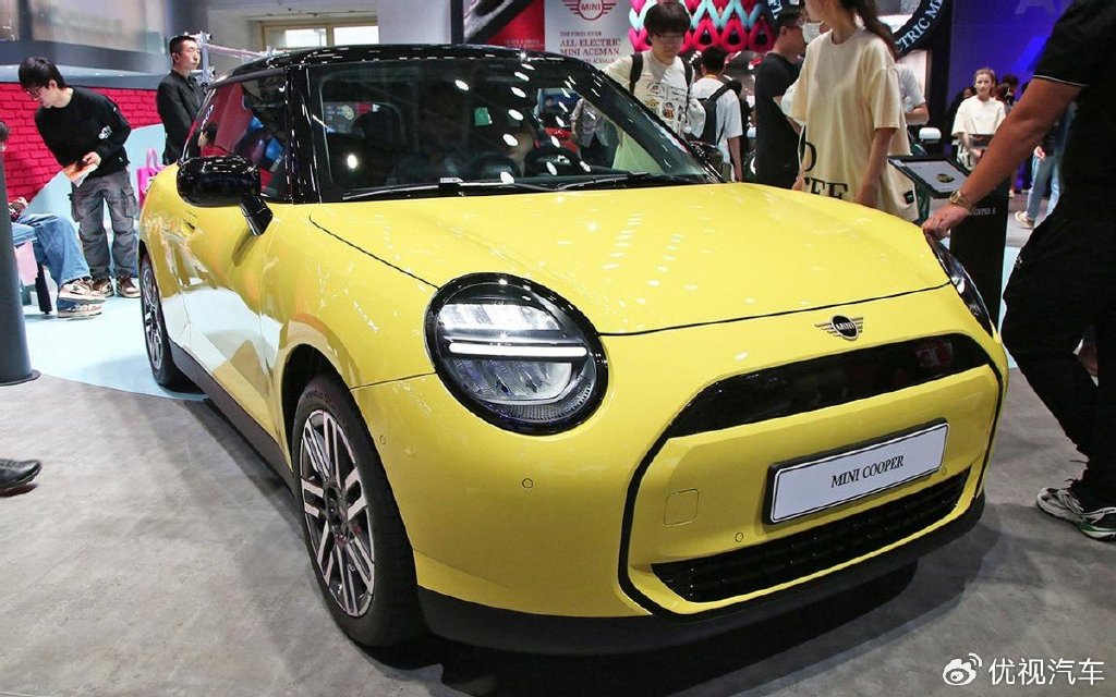 全新MINI COOPER纯电版将于7月上市，预售21万起、配40.7度电池-新浪汽车