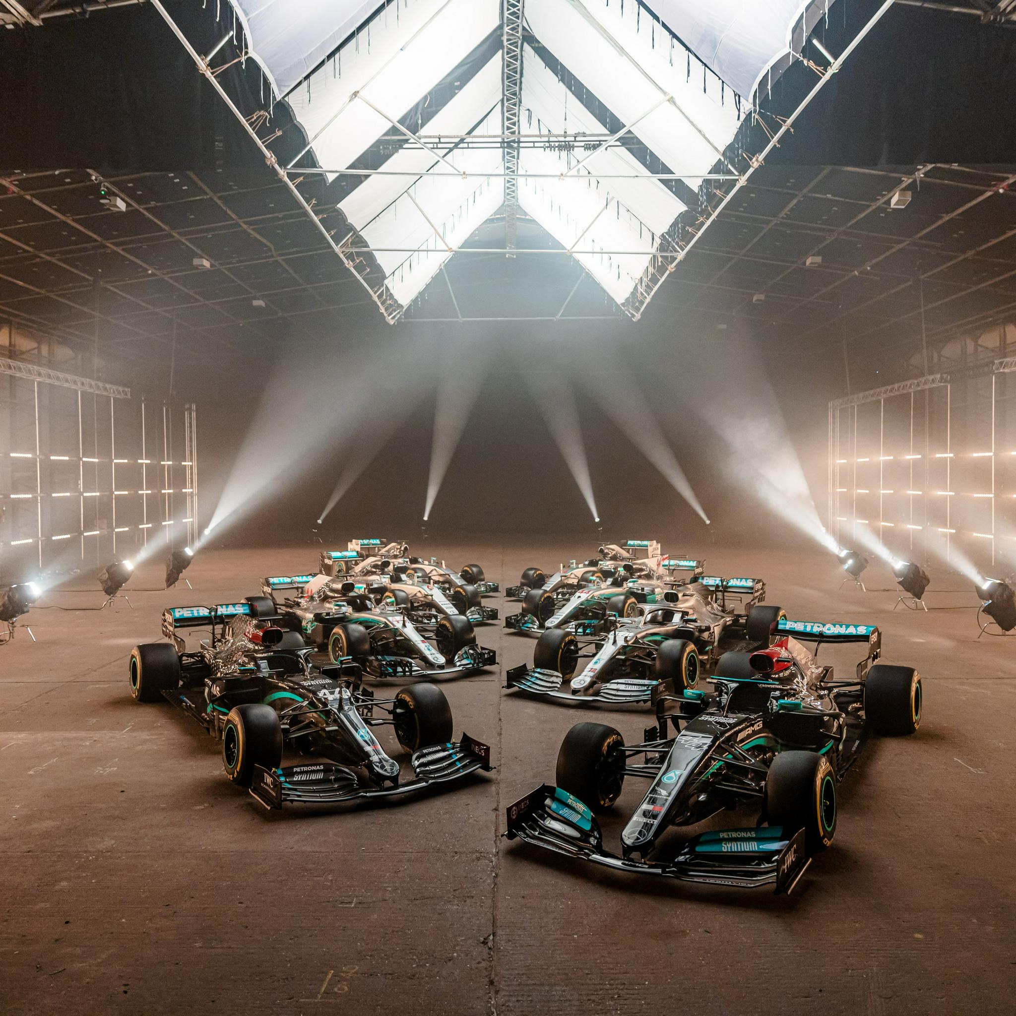 从W05到W12，八连冠🏆8️⃣ ( Mercedes-AMG F1)-新浪汽车