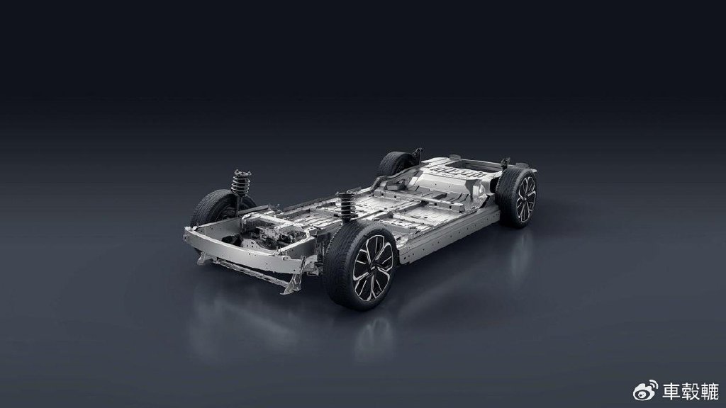 同为SEA架构+8295芯片，极氪007和银河E8会相互成就还是内耗？-新浪汽车