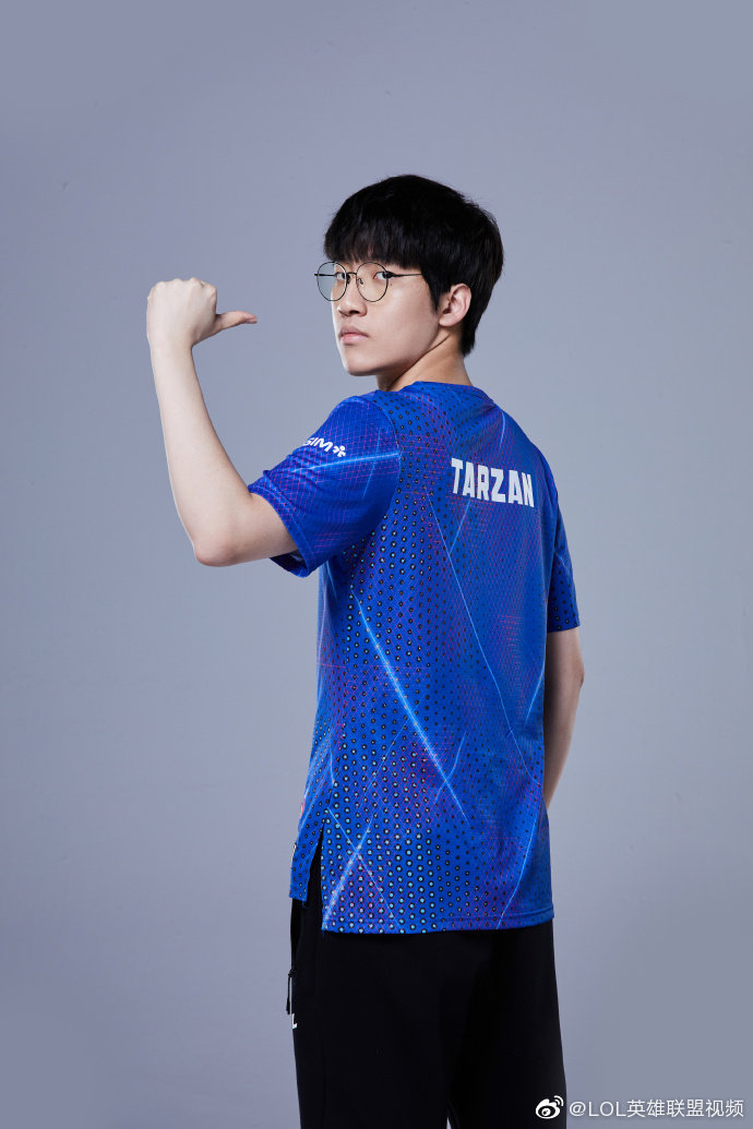 LNG 2022LPL春季赛定妆照！__财经头条