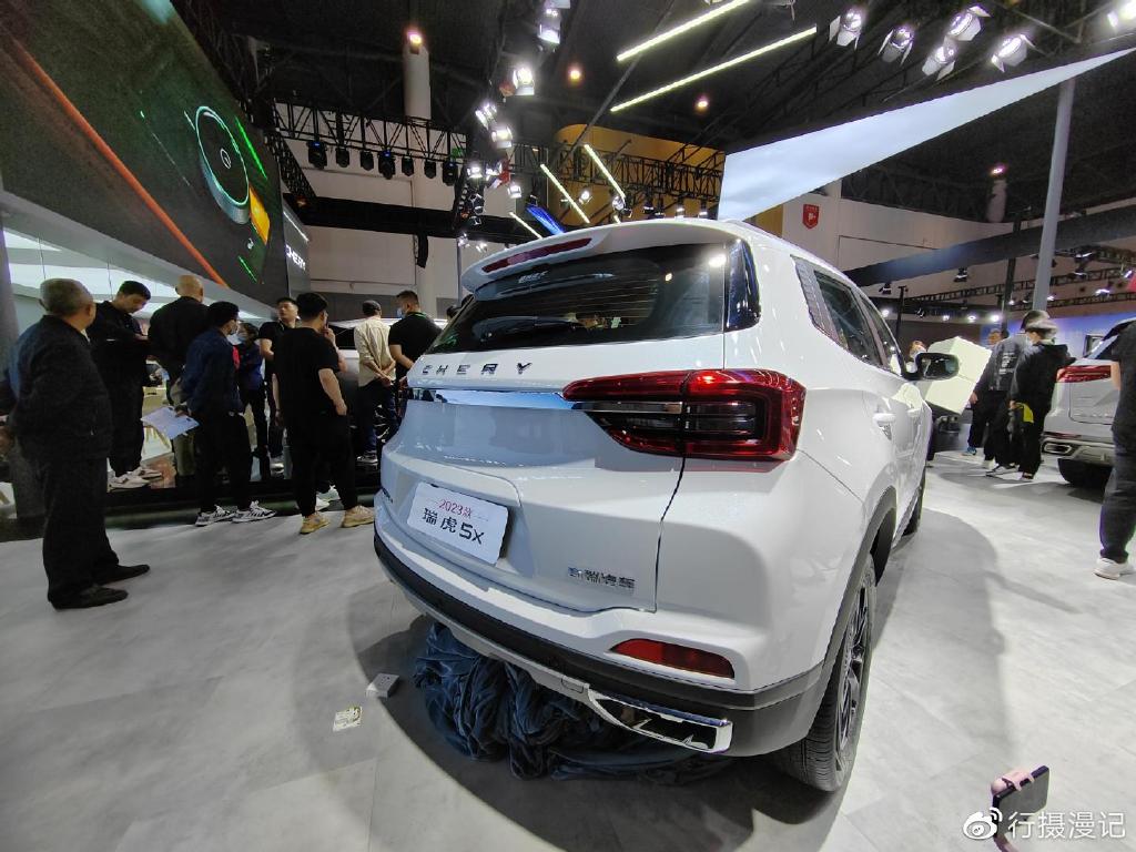 2023款奇瑞瑞虎5x上市，五个版型不到7万起售，狂卷6万级SUV-新浪汽车