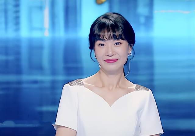 恭喜！知名网红cici姐成功拜师鲍鱼王子，对方不到40岁时身家上亿|财富|麦广帆|拜师_新浪新闻