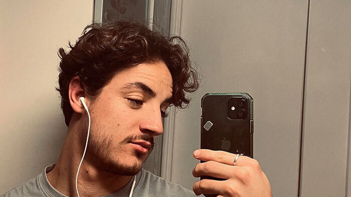 法国24岁男生植须失败后自尽，为省钱去土耳其，医生连执照都没有|马蒂厄|土耳其|执照|医生|手术_新浪新闻