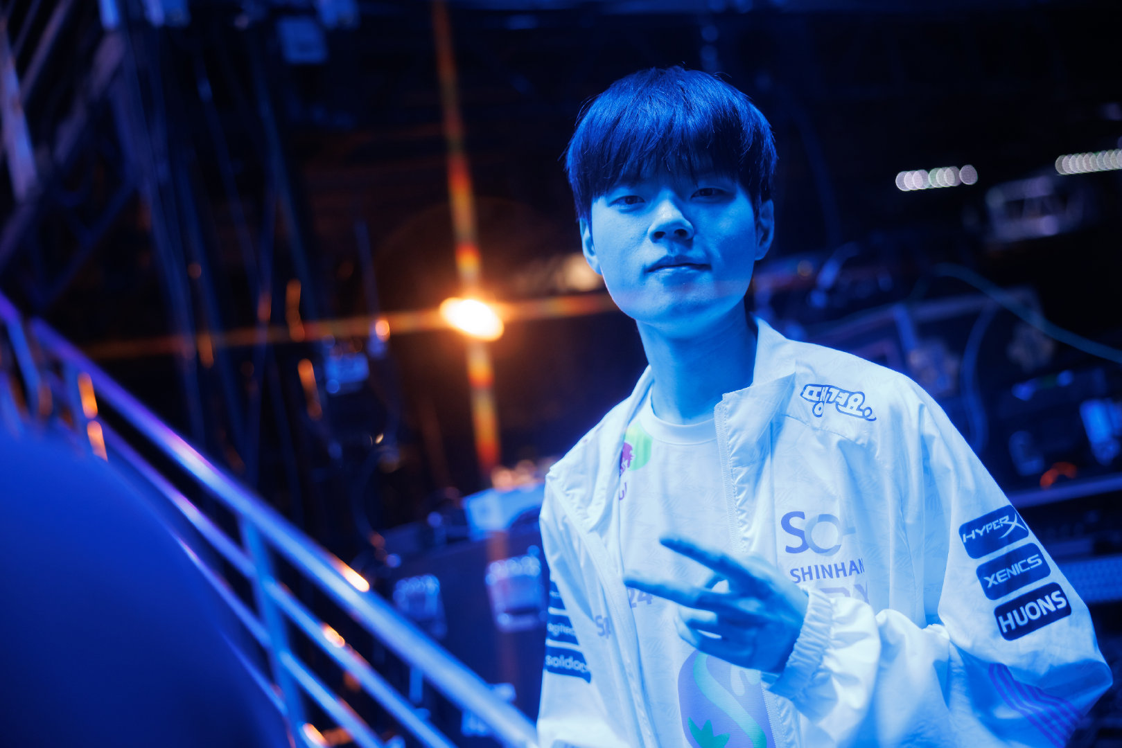 昔日下路搭档@DRX_Deft 和@Meiko田野 将在八强赛场相遇……__财经头条