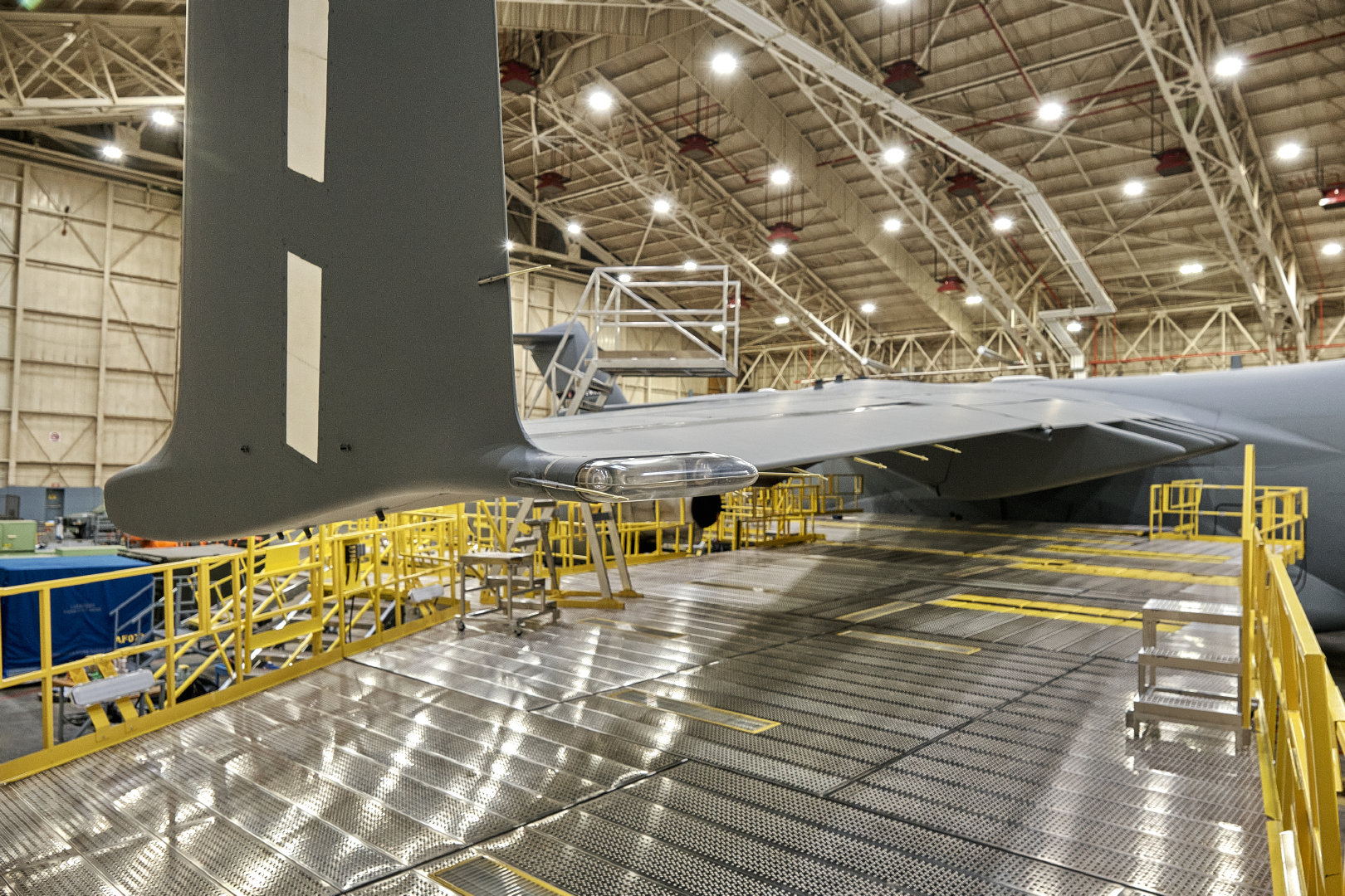 纽约空军国民警卫队管理着(CVI)制造的最先进的C-17维修平台