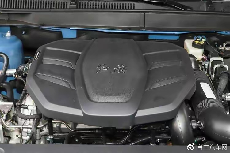 新款红旗HS5上市，换装2.0T＋8AT，售18.38万元起-新浪汽车