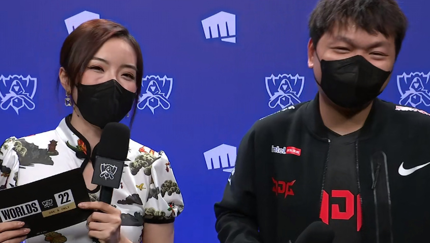 JDG击败DK头名晋级八强，369剑魔超神，牙膏采访盛赞369：世一上__财经头条