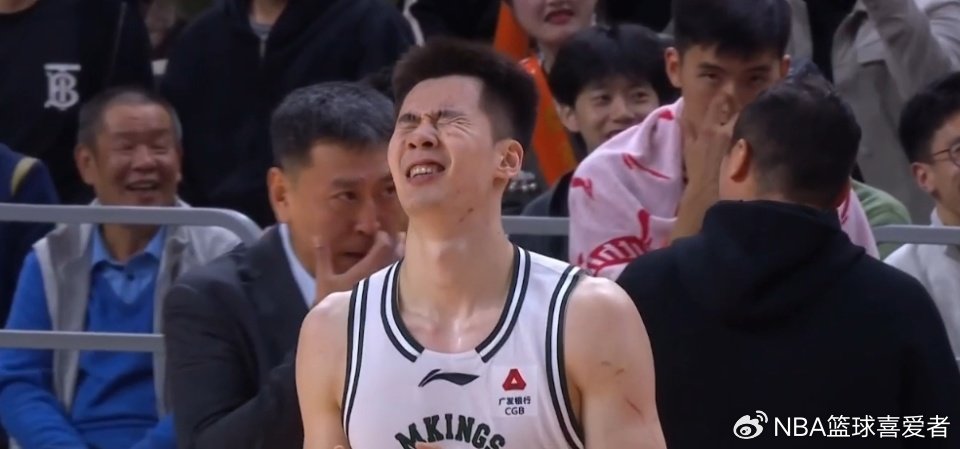 外援+1！南京同曦官宣：杰伦·汉兹正式加盟球队|NBA|后卫线|洛杉矶快船队|布鲁克林篮网队|cba联赛_新浪体育_新浪新闻