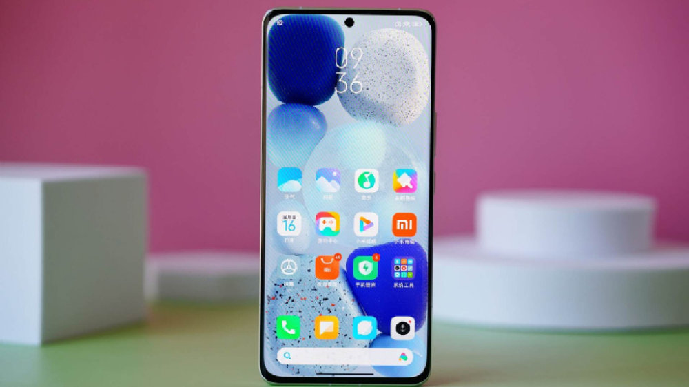 高端旗舰转向国产OLED，国产屏幕正崛起，追上三星了吗？|OLED|屏幕|华星光电_新浪新闻