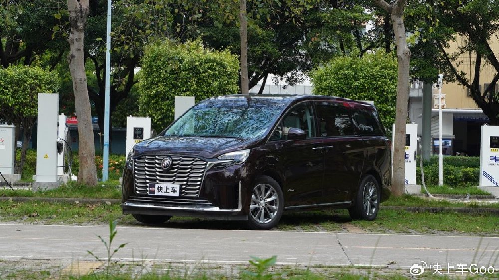 每一位都是VIP待遇，TA能当MPV销冠不是没理由的！-新浪汽车