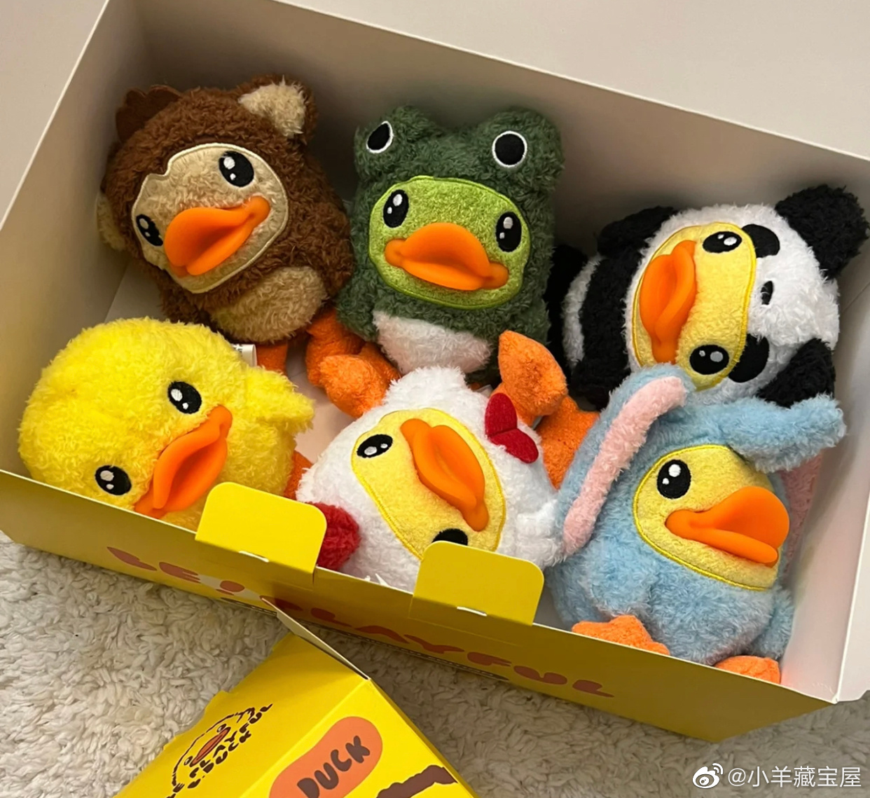 拆礼物的快乐🎁 谁能拒绝可爱的bduck啊！__财经头条