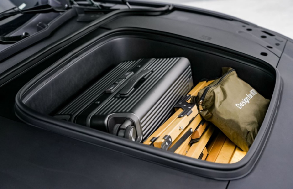 问界M5 EV售价28.86万起！余承东：全世界最好看__财经头条