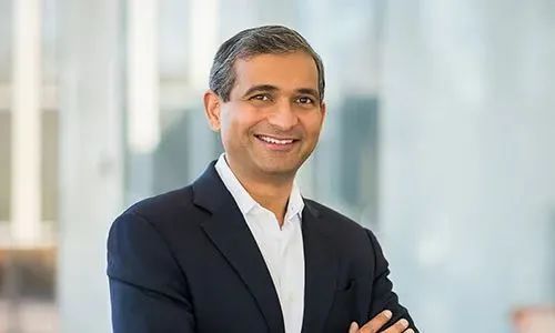 【最新闻0228】__财经头条