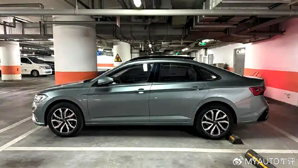 预售价11.8777万 捷达VA7要做速腾的“青春版”？-新浪汽车